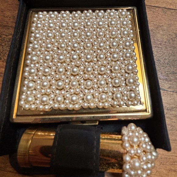 Cinder | Makeup | Vintage Cinder Elegant Pearlembellished Makeup ...